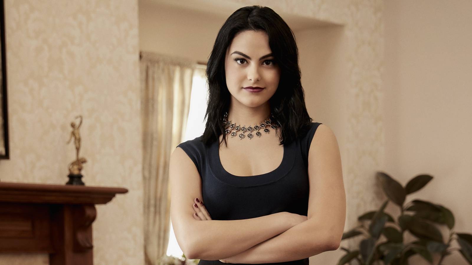 Riverdale: Veronica's 5 Best Outfits (& 5 Worst)