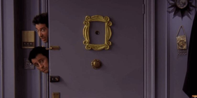 Friends: 10 Hidden Details About Monica And Rachel’s Apartment You ...