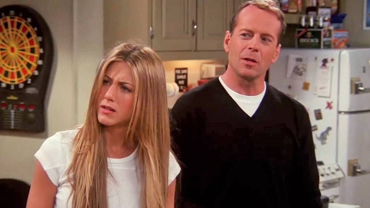 Friends: The True Story Behind Bruce Willis’ Cameo