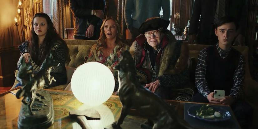 Great Nana Is Knives Out's Surprise Great Character