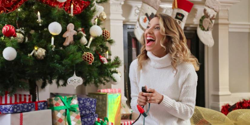 25 Most Common Tropes in Hallmark Christmas Movies