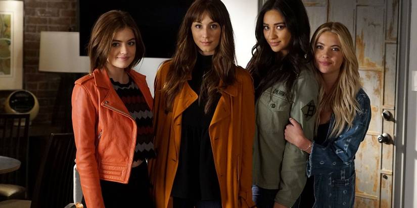Pretty Little Liars: The 10 Best Spencer Outfits, Ranked