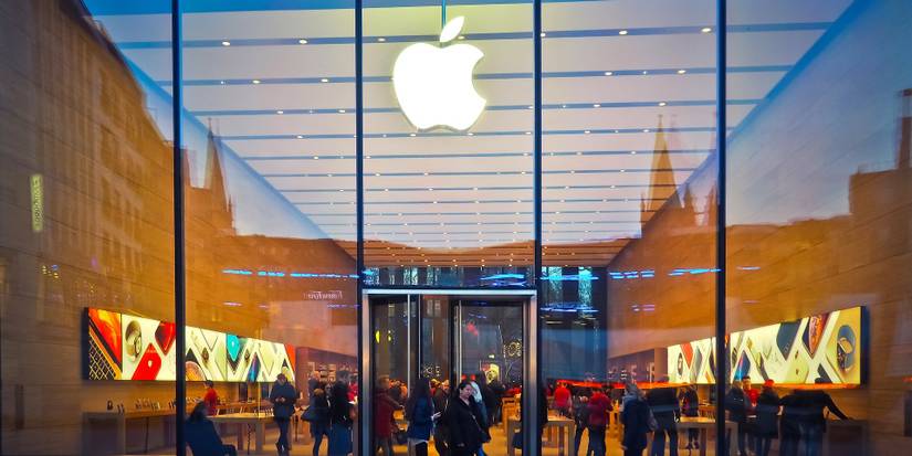 How To Check Which Apple Stores Are Open & Changes To Expect