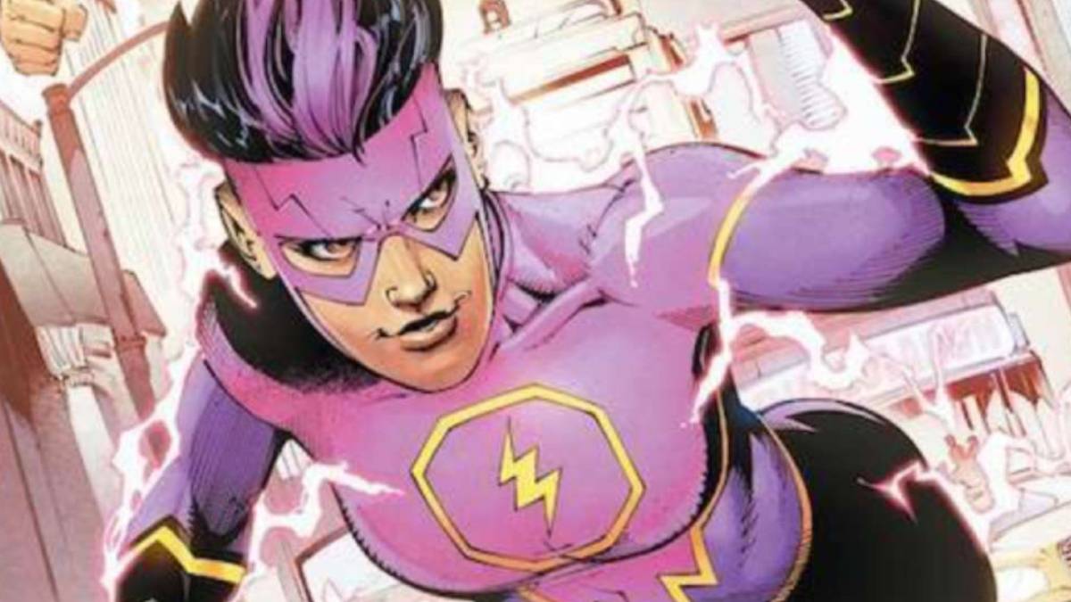 DC's New Flash Officially Takes The Role On Justice League Incarnate