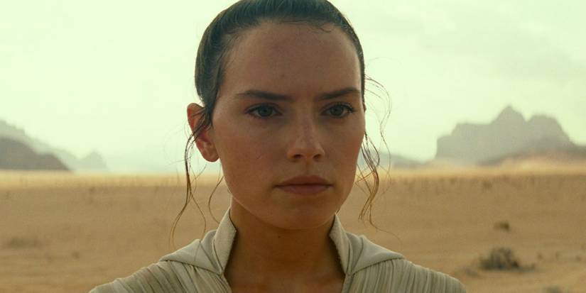 Star Wars: Why Rey Can Use Force Lightning In Rise of Skywalker