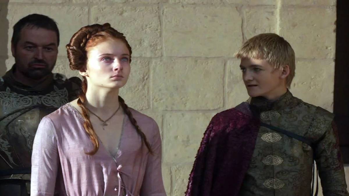 Game Of Thrones: The 10 Worst Things Joffrey Did To Sansa