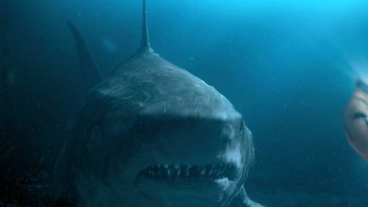 The Meg: Why Being Rated PG-13 Hurt the Shark Blockbuster