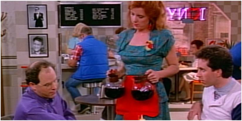 Seinfeld: 9 Hidden Details You Never Noticed About Monk's Cafe