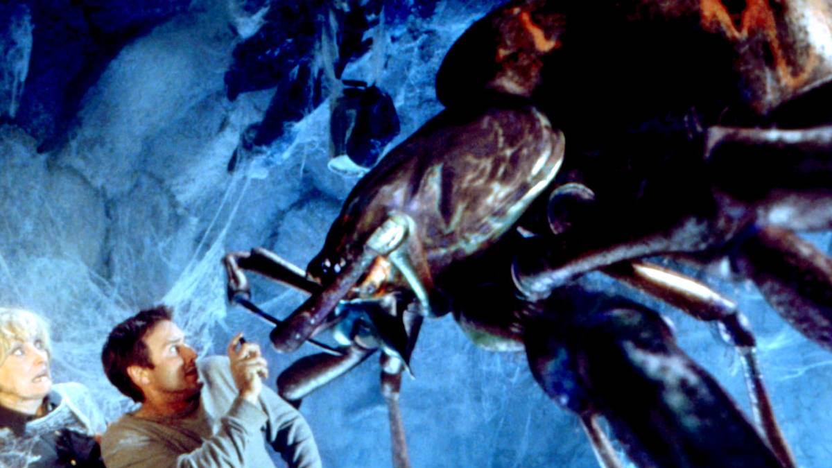 Before Black Widow, Scarlett Johansson Starred In Eight Legged Freaks