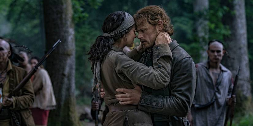 Outlander: Theories About The Ghost Outside Claire’s Room We Wish Were ...