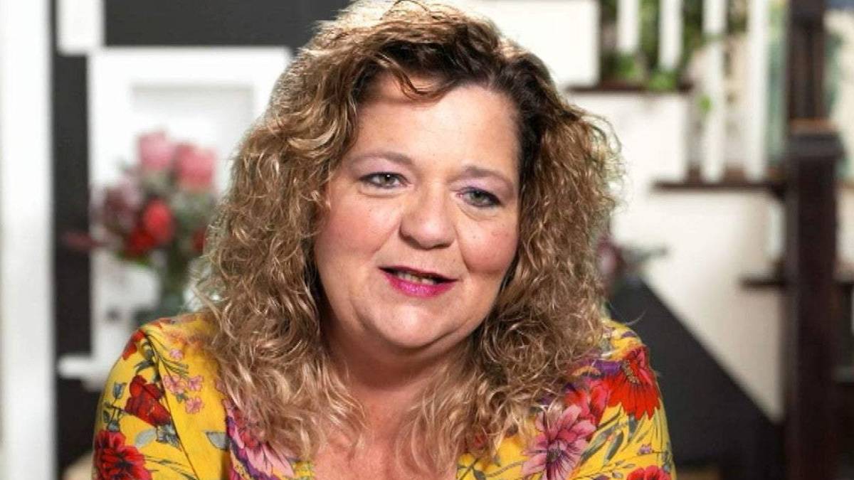 90 Day Fiancé: Lisa Shades Usman Online amid Divorce Rumors