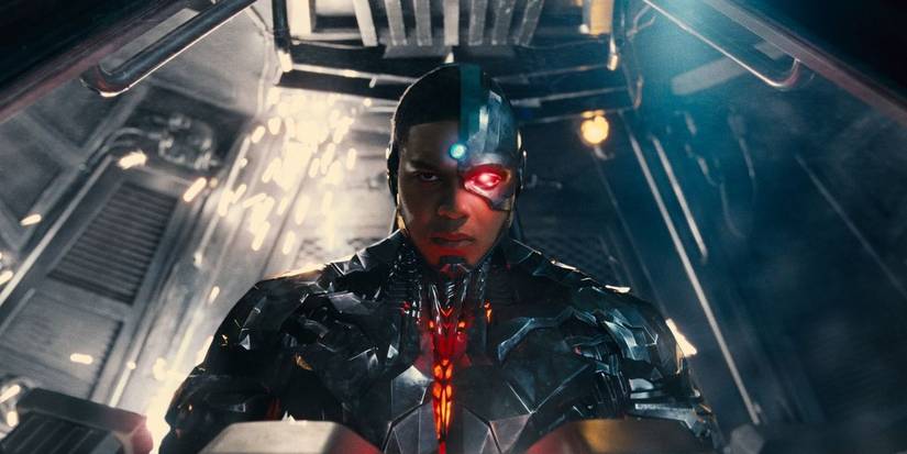 Zack Snyder's Justice League: Cyborg's 10 Best Powers