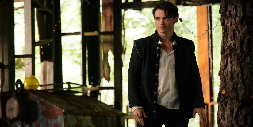 Legacies: The 10 Most Stylish Characters, Ranked