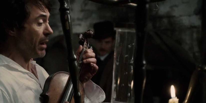 Sherlock Holmes: 5 Similarities Between The Film Reboots & The BBC ...
