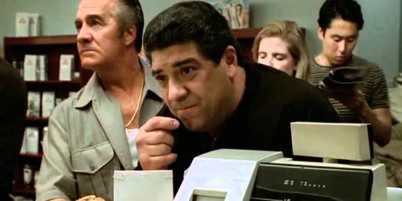 The Sopranos: 10 Funniest Paulie Moments