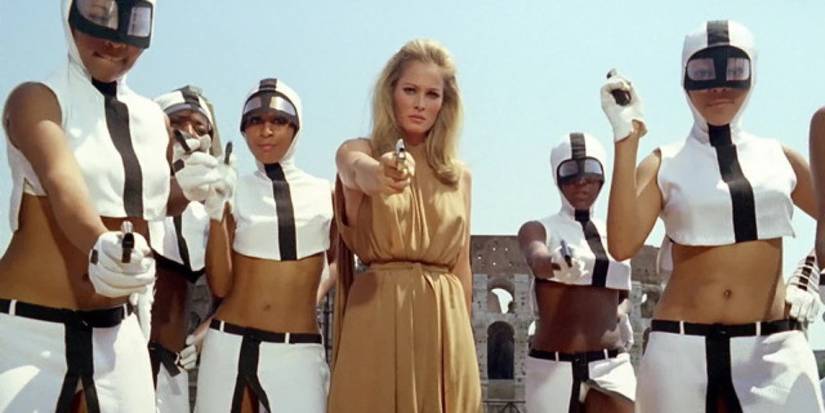 10 Other Movies With Human Hunting to Watch After The Hunt