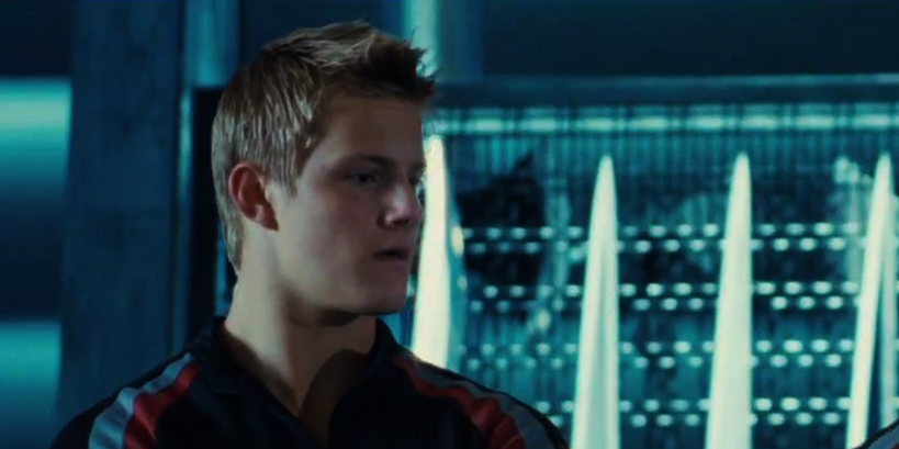 The Hunger Games: The 5 Best & 5 Worst Tributes To Join The Battle Royale