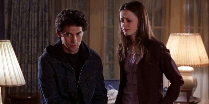 Gilmore Girls: 10 Characters Who Get Too Much Hate, According To Reddit