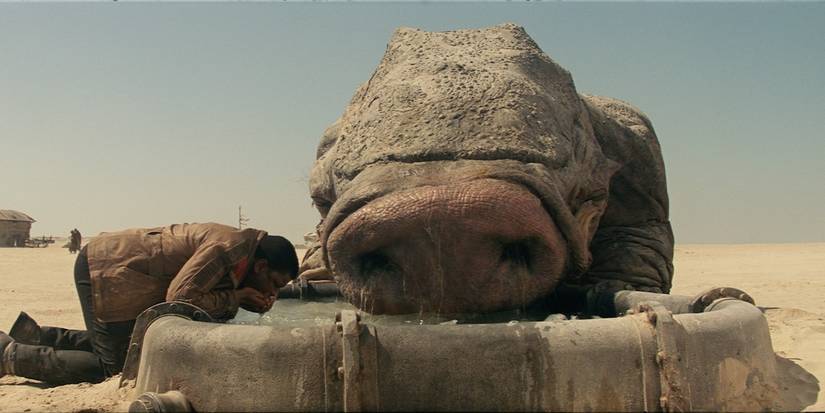 Star Wars: The 10 Best New Aliens From The Sequel Trilogy