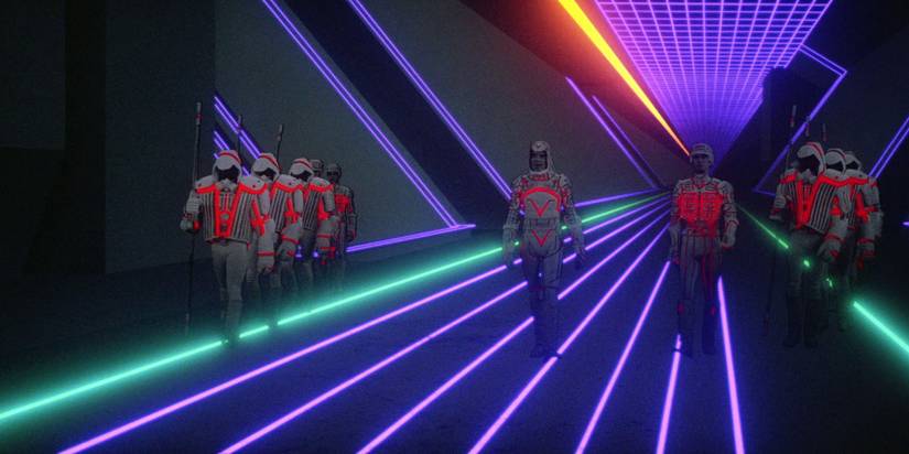 5 Ways Tron: Legacy Surpassed Tron (& 5 Things The Original Did Better)