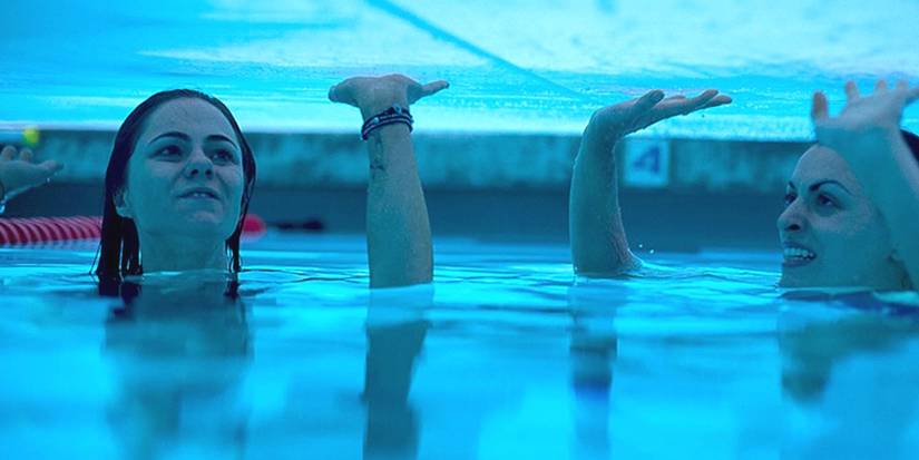 12 Feet Deep Movie Ending Explained: Do Bree & Jonna Survive?