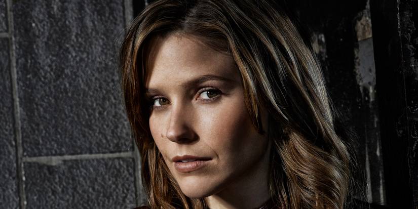 Lindsay’s Exit Was More Realistic Than Halstead’s On Chicago PD