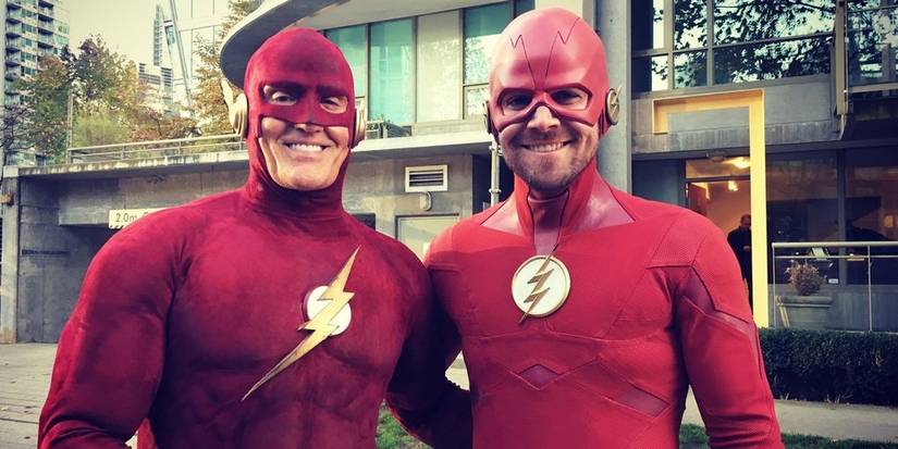 10 Best Behind The Scenes Photos From The Flash