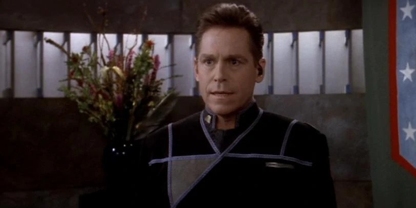 Babylon 5: 10 Hidden Details About The Costumes You Didn't Know