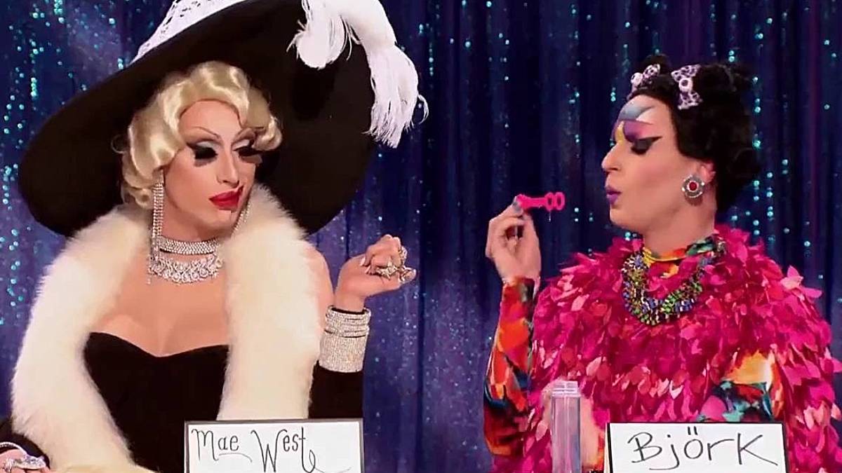 Every RuPaul's Drag Race Snatch Game Ranked