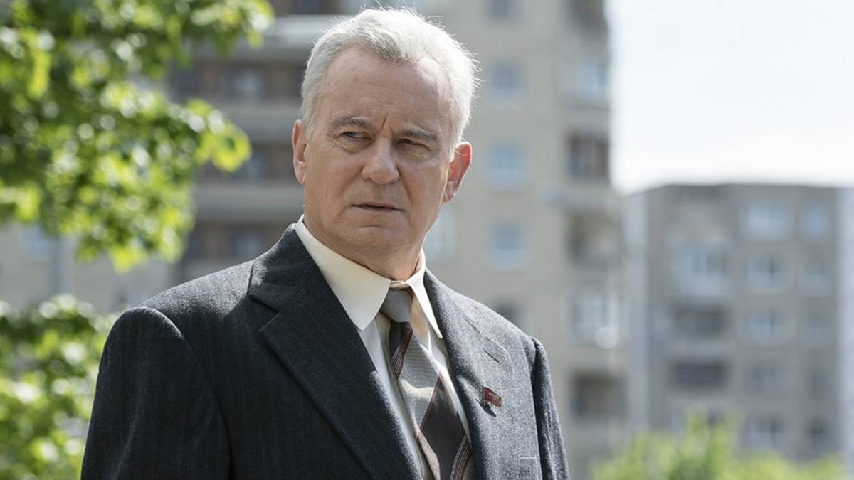 Star Wars Rogue One Show Spinoff Casts Stellan Skarsgard, Kyle Soller