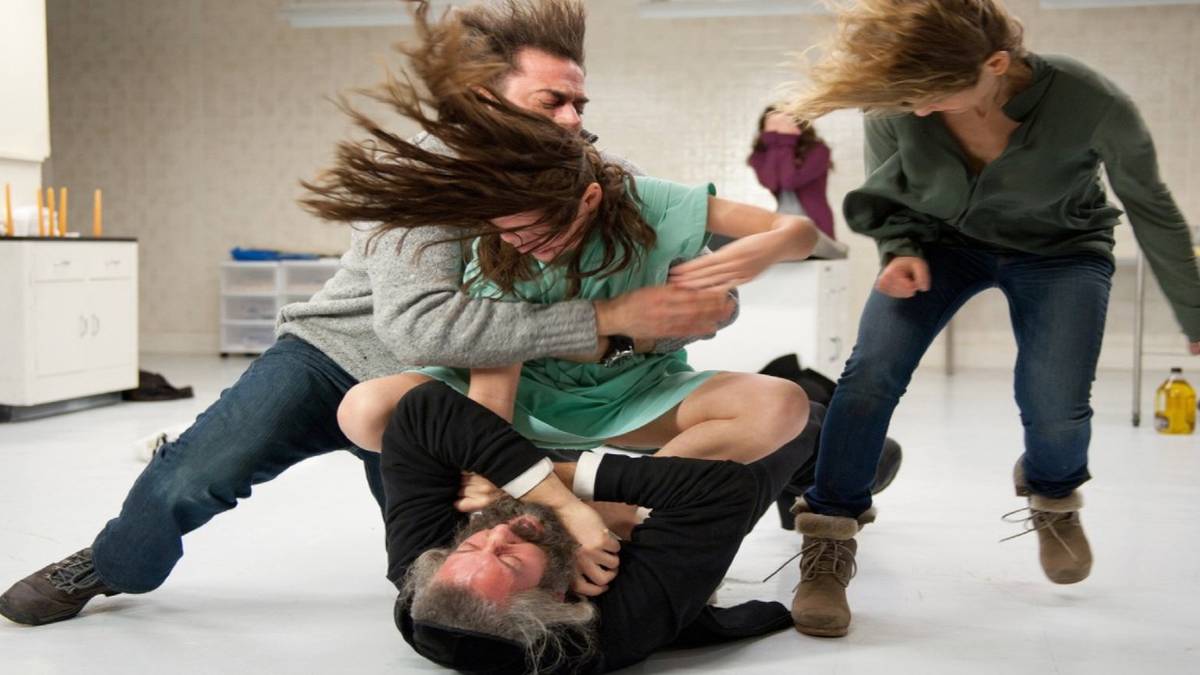 The Possession: Terrifying On Set Incidents Explained