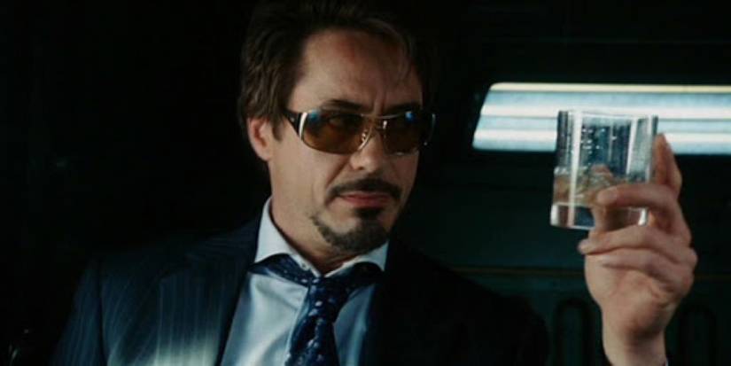 Far From Home May Secretly Confirm Tony Stark's MCU Alcoholism