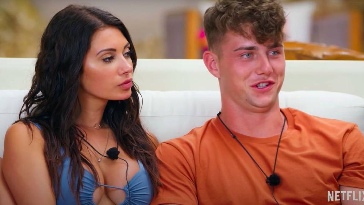 Why THTH Fans Shouldn't Be Surprised Harry Had Secret Flings