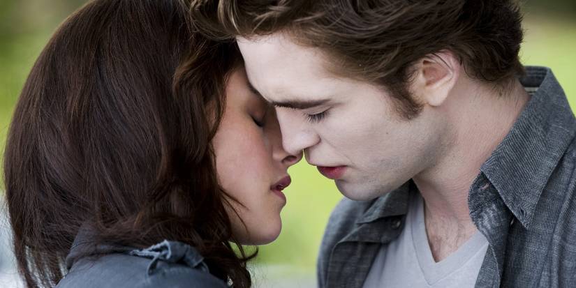 Twilight: 10 Questions About Edward Cullen's Vampire Abilities, Ranked