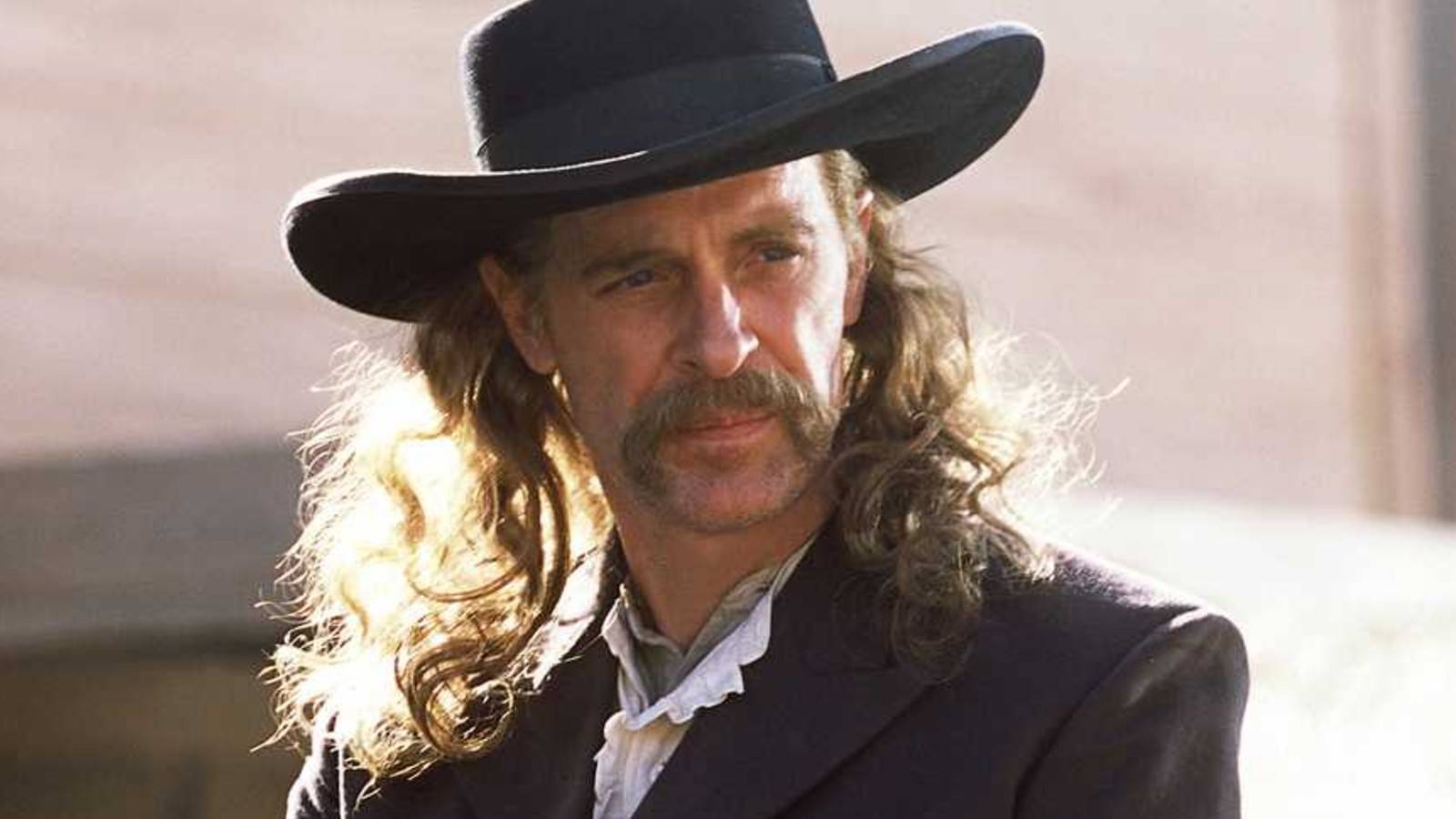 Deadwood: 10 Best Wild Bill Quotes