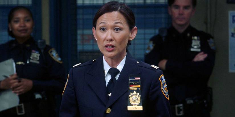 Brooklyn Nine-Nine: Every Captain The Precinct Has Had