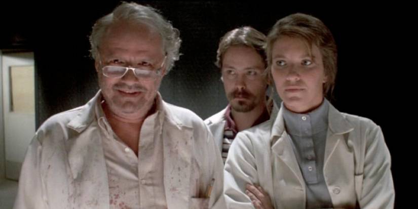 10 Things That Don't Make Sense About George A. Romero's Classic Zombie ...