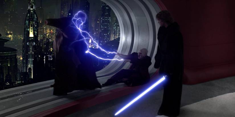 Mace Windu's Unique Lightsaber Form Shows How Close He Was To The Dark Side