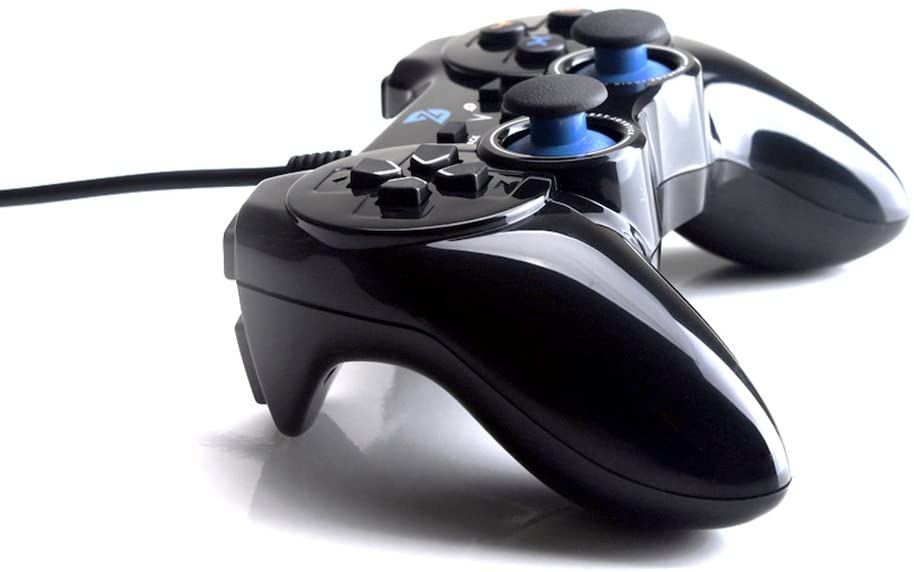 Best Controllers for PC (Updated 2023)