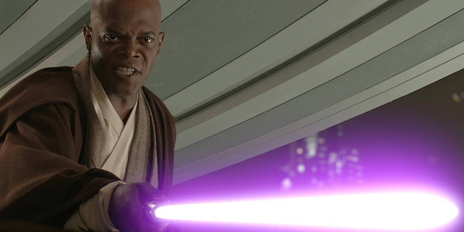 Mace Windu's Purple Lightsaber Secretly Links Star War Legends & Canon