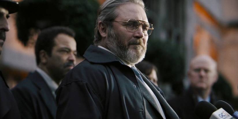 All Riddler's Victims In The Batman (& Why He Killed Them Like That)