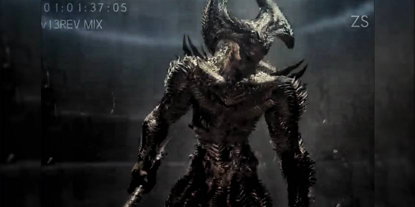 How Zack Snyder's Steppenwolf Is Different From The Original Movie Villain