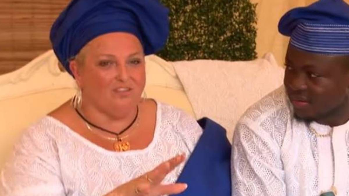 90 Day Fiancé: Angela Looks Like a Southern Princess In Her Red Wedding ...