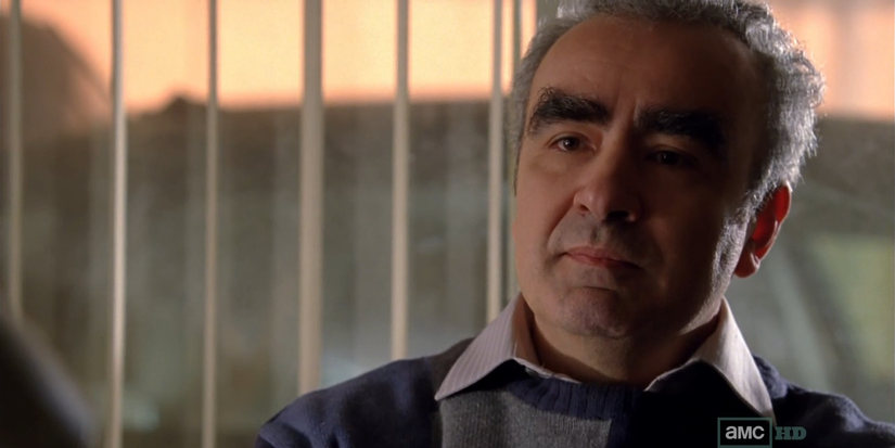 Breaking Bad: 10 Hidden Details You Missed About A1A Car Wash