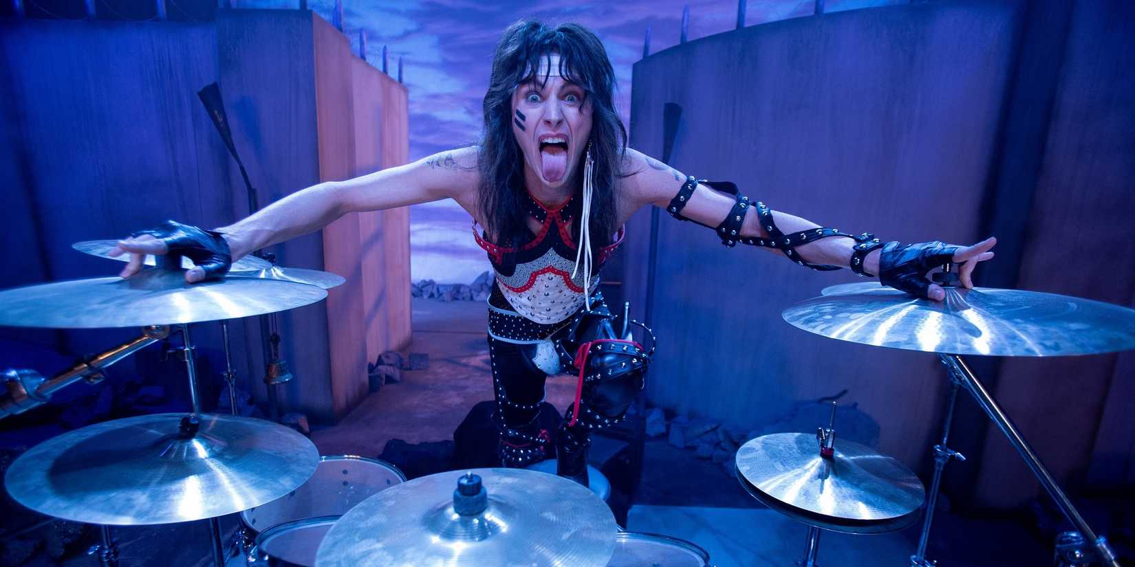 The Fate Of MGK's Bird Box Character Explained By The Director