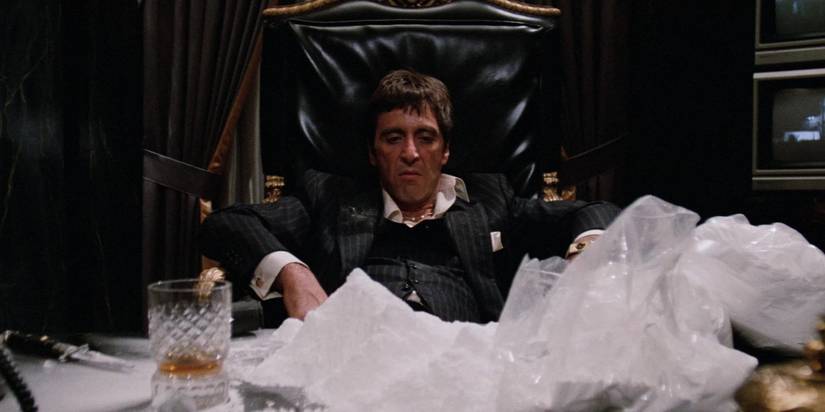Scarface: 5 Ways It's A Classic (& 5 Ways It Aged Badly)