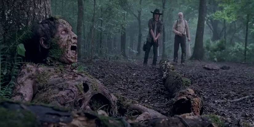 The Walking Dead: 10 Things About The Zombies That Don't Make Sense