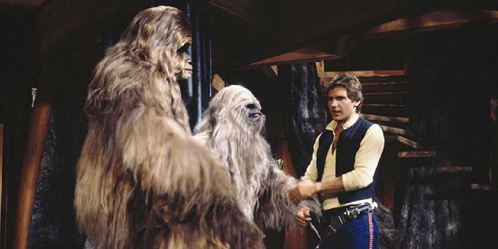 Why Does Star Wars' New Wookiee Jedi Wear Clothes?