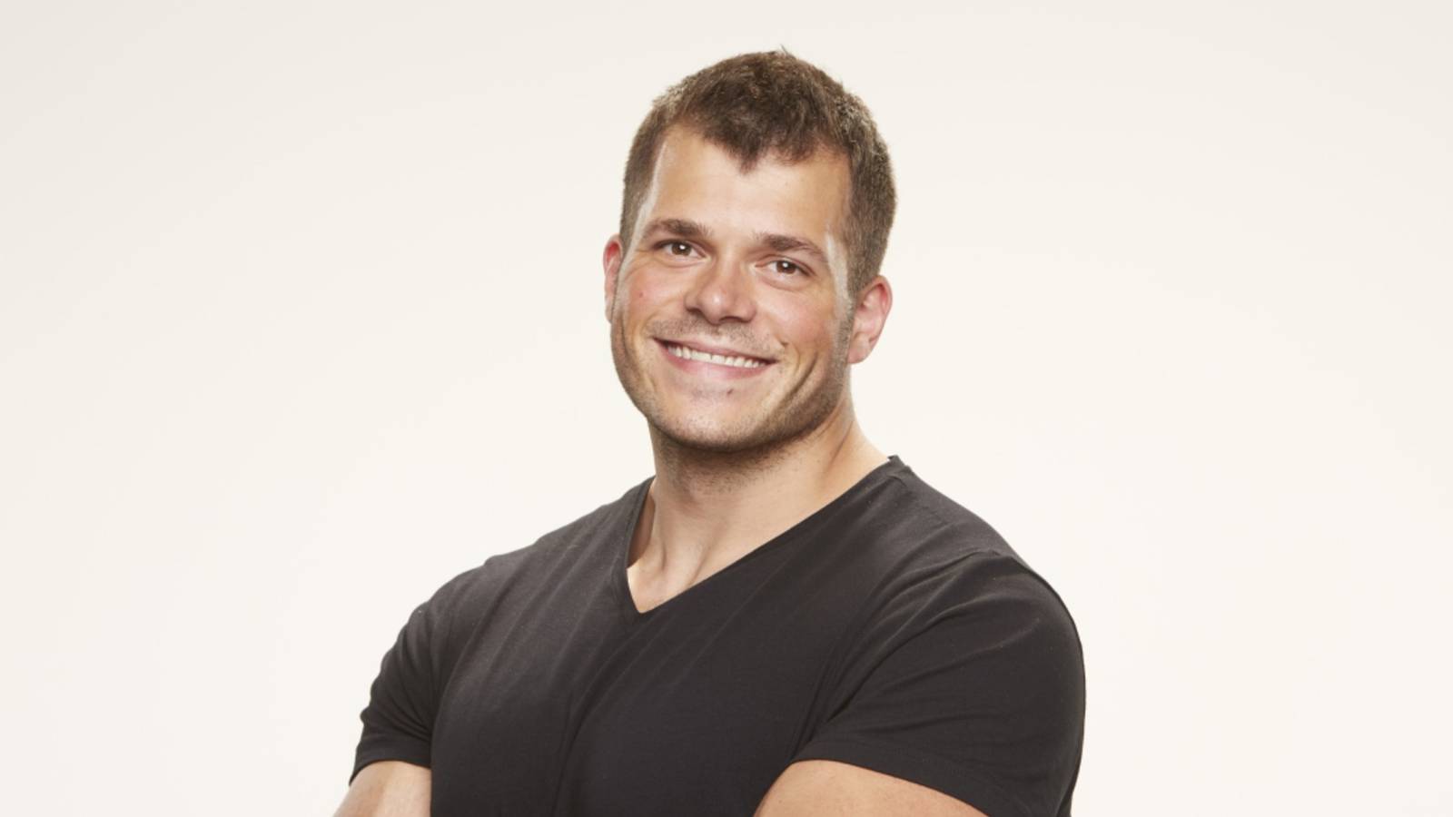 Big Brother: Mark Jansen Shows Off New Girlfriend & A Shocking Sun-Tan