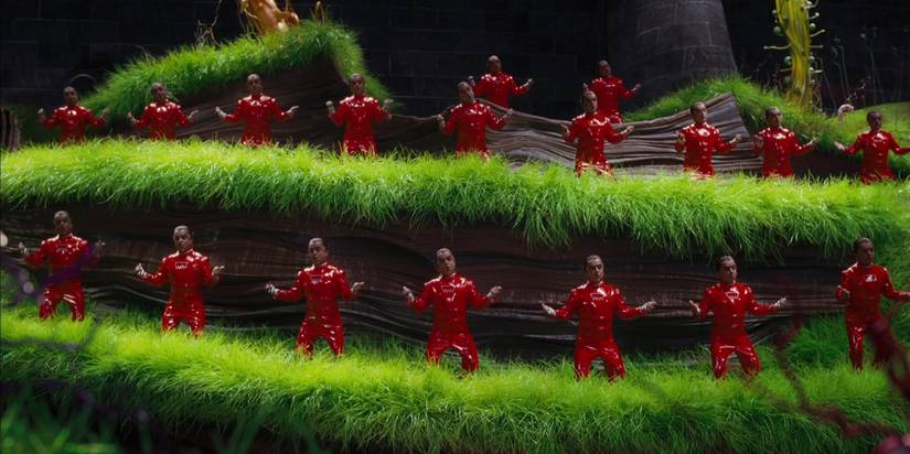 How Tall Oompa Loompas Are In All Willy Wonka Movies